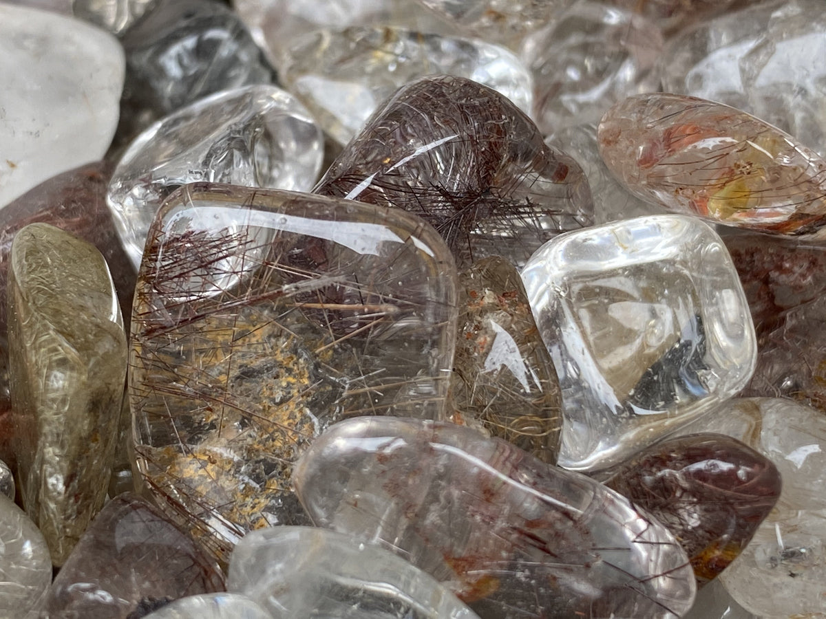 Angel Hair Quartz (Rutilated Quartz) – Wandering Stones