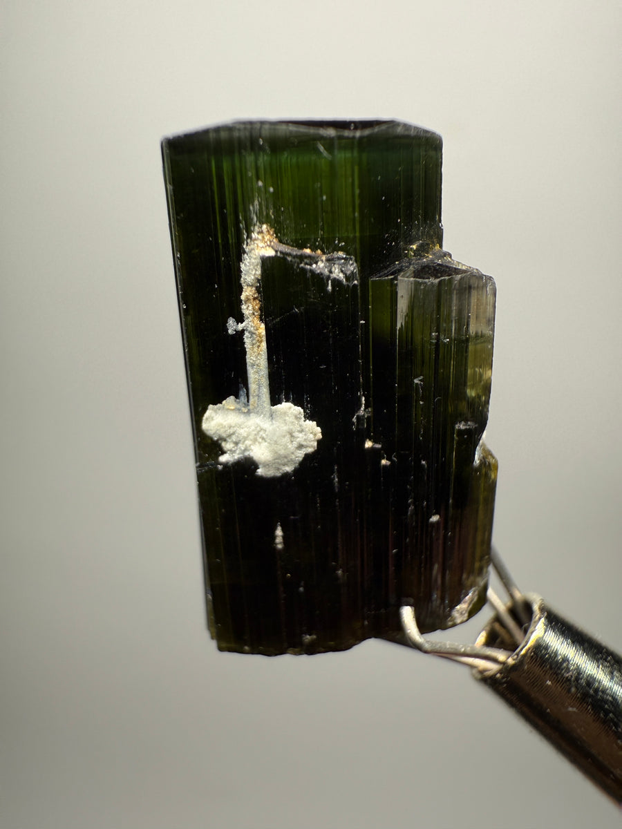 Dark Green Stak Nala Tourmaline and Cleavelandite – Haramosh Mountains ...